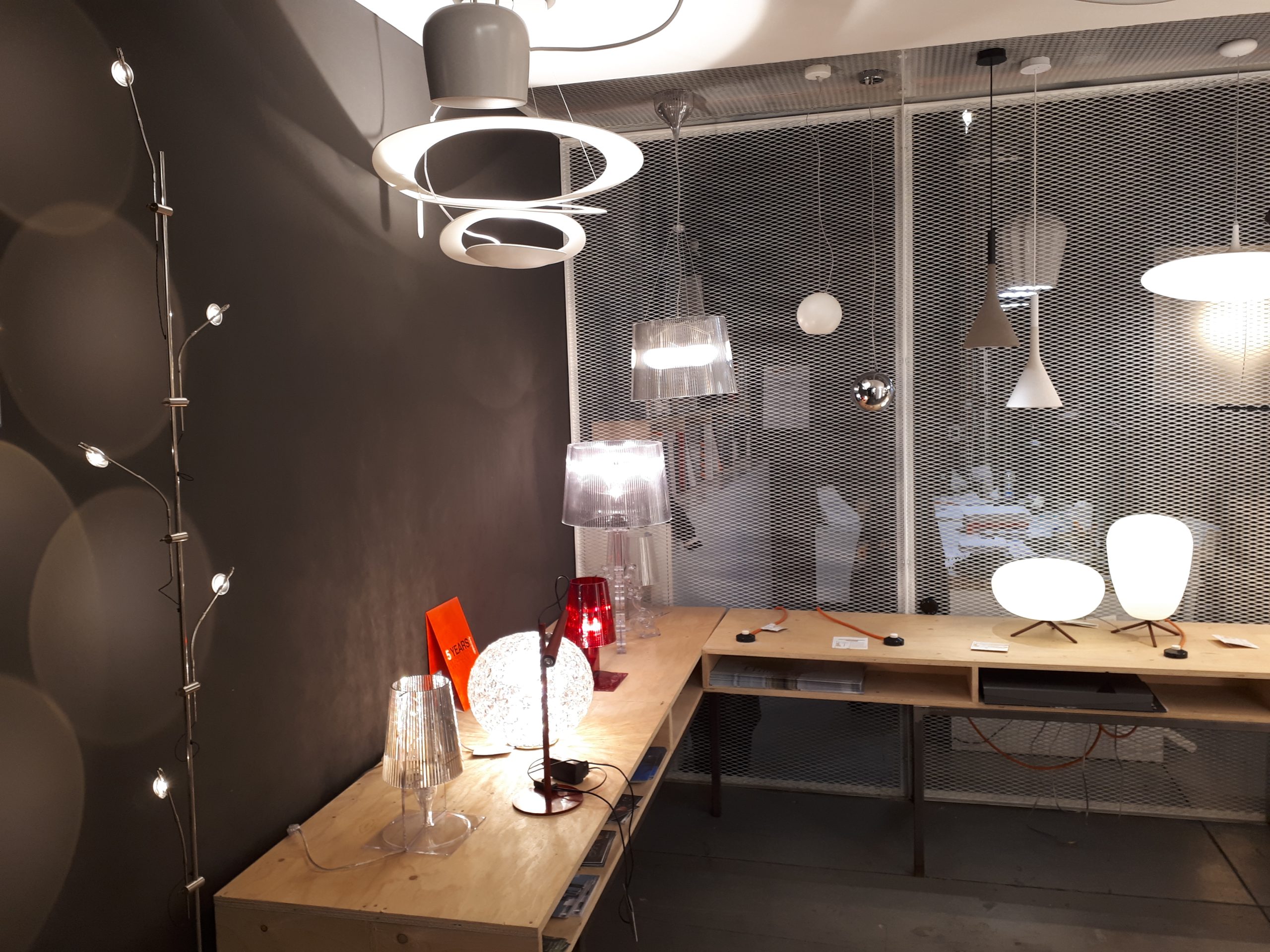 Studio Luce | Siena – Studio Luce Comet